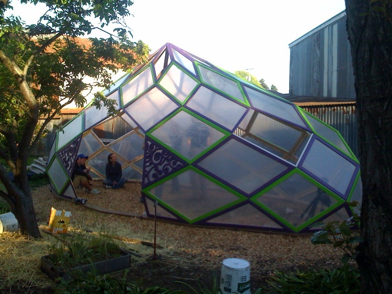 SimplyDifferently.org: Zome